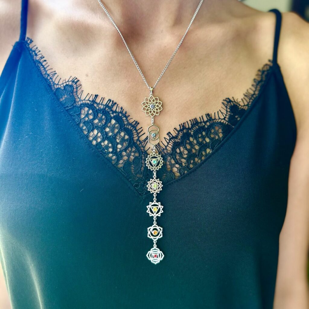 Mayfer,Collar tipo corbatín modelo 7 chakras – Multicolor – Mayfer Joyas